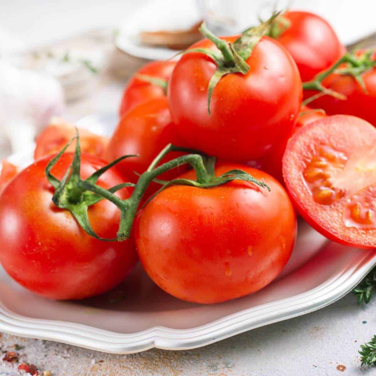 Tomatoes - Nutrition, Health And Beauty Benefits
