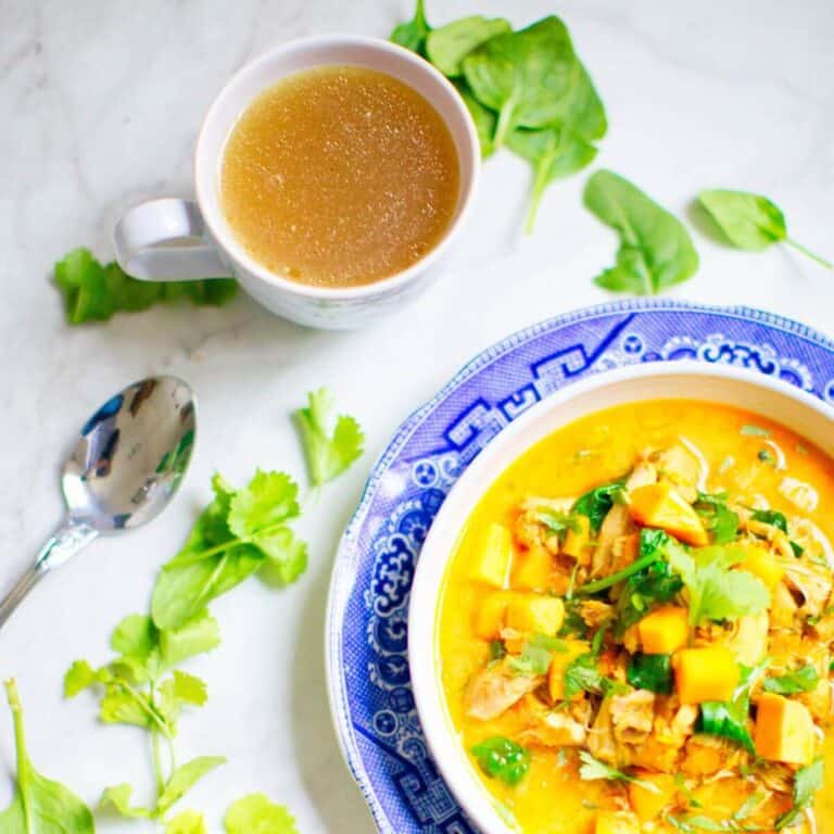 Best Ginger Turmeric Bone Broth (Anti-Inflammatory) Recipe