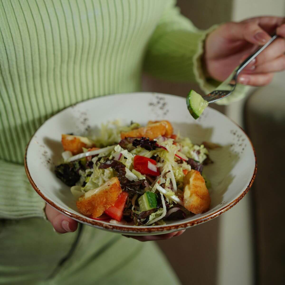 10 Signs Of Poor Gut Health And How To Fix It?
